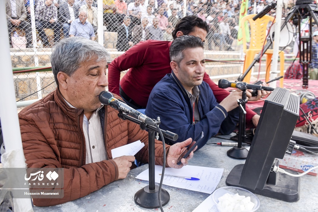 تصاویر: مسابقات «کشتی با چوخه» اسفراین | سایت انتخاب